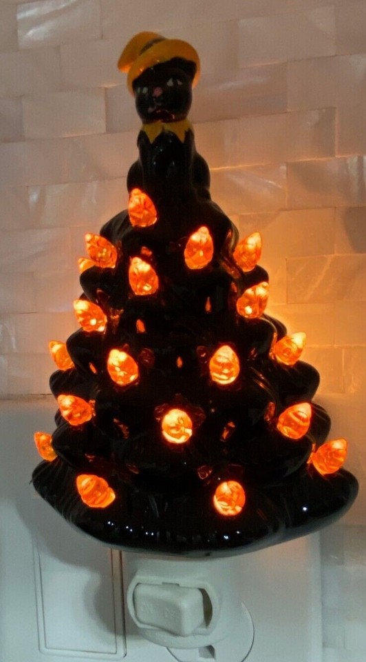 HALLOWEEN Plug-In NIGHT LIGHT Ceramic GHOST, SKULLS or BLACK CAT Night ...