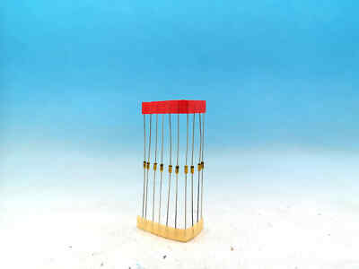 20 x UNITRA DZ3V9 Si 3.9V 0.5W Zener Voltage Regulator Diode 3,9V 0,5W ...