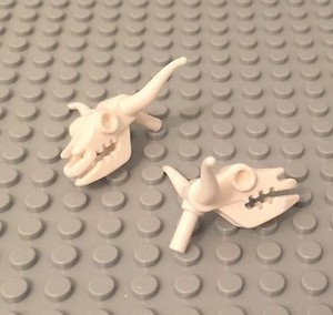 Lego 2 White Cow Skull With Longhorns / Cattle Farm Heads Bones Lot | eBay