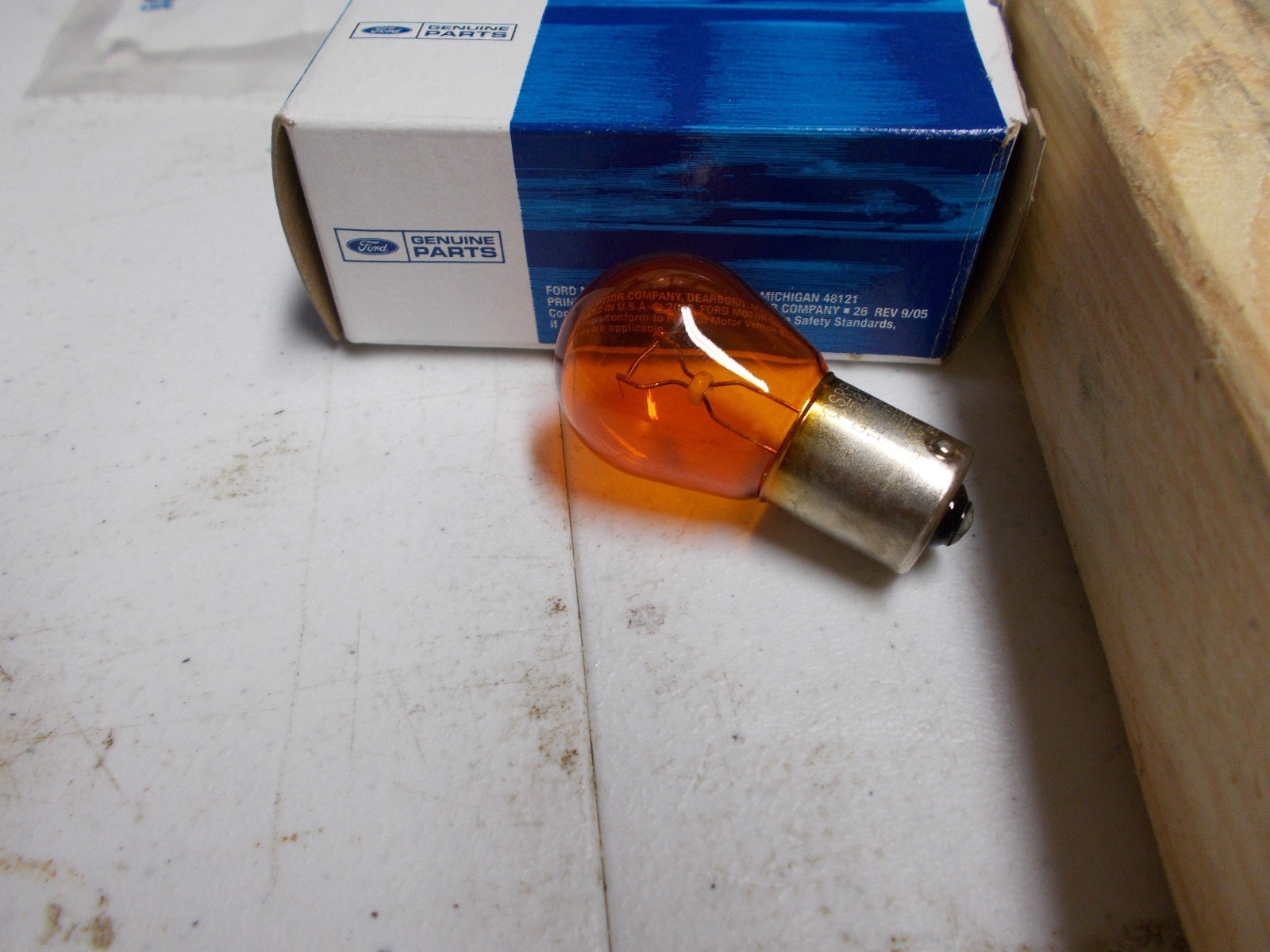 New ford OEM Exterior Marker Lamp Bulb F5TZ13466AA. | eBay