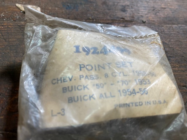 1955 1956 CHEVROLET POINTS SET NOS IN PACKAGE 1953 BUICK 1954 IGNITION ...
