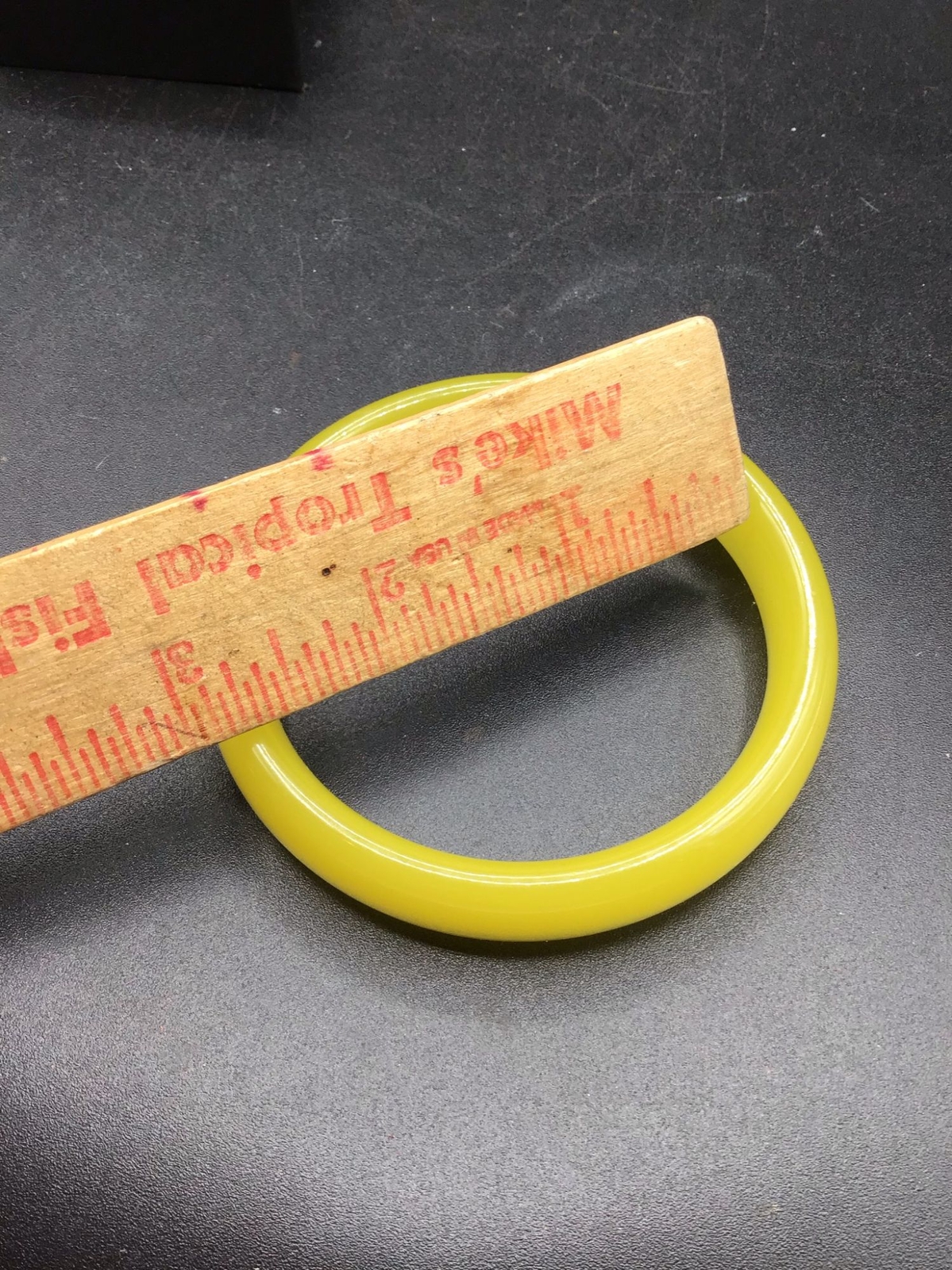 Yellow Moonglow Lucite Bracelet Vintage Retro Neon Color Bangle Summer ...