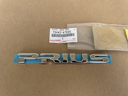 2010-14 Toyota Prius Rear Trunk Lid Emblem OEM 75442-47020 | eBay
