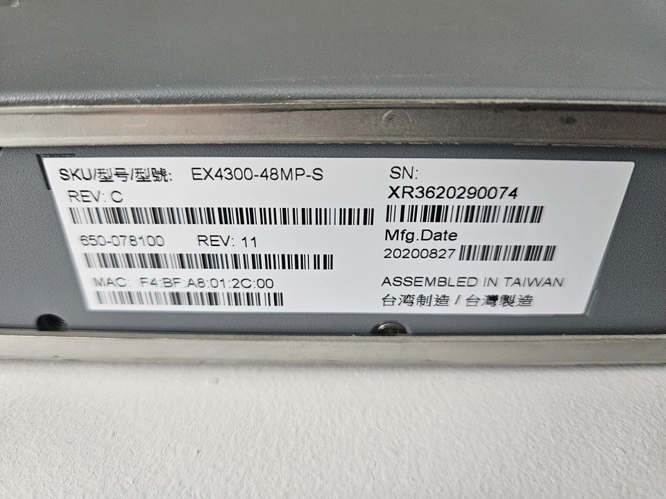 Juniper EX4300-48MP-S Switch 24x 1G, 24x 100M/1G/2.5G/5G/10G, w/ EX-UM ...