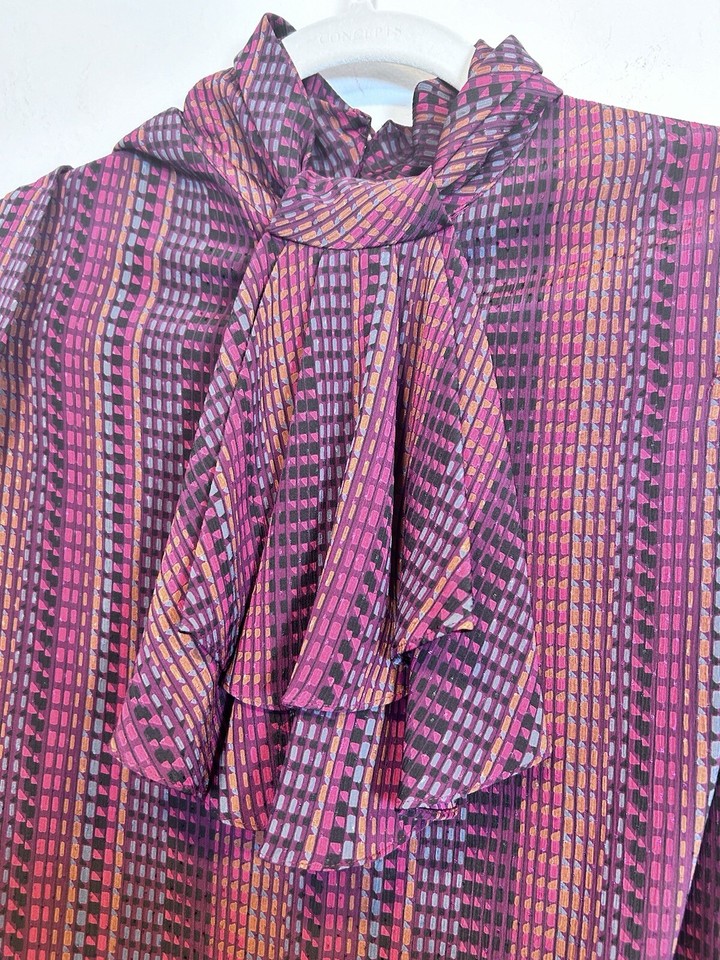 Nicola Top Women’s 12 Red Brown Black Stripes Front “Pussy” Bow Corporatecore | eBay