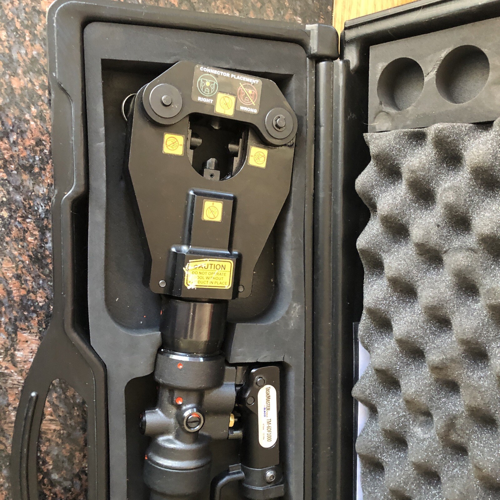 ILSCO TASKMASTER TM-6DF1000 CRIMPING TOOL | eBay