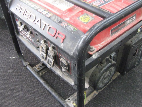 Predator 6500-5500 Gas Generator 301 cc Engine 120V Output tested nice ...
