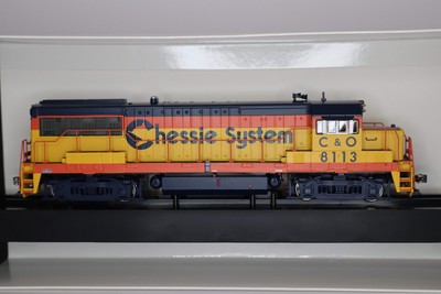Bowser HO 25138 - Executive - U25B Diesel Locomotive "Chessie System ...