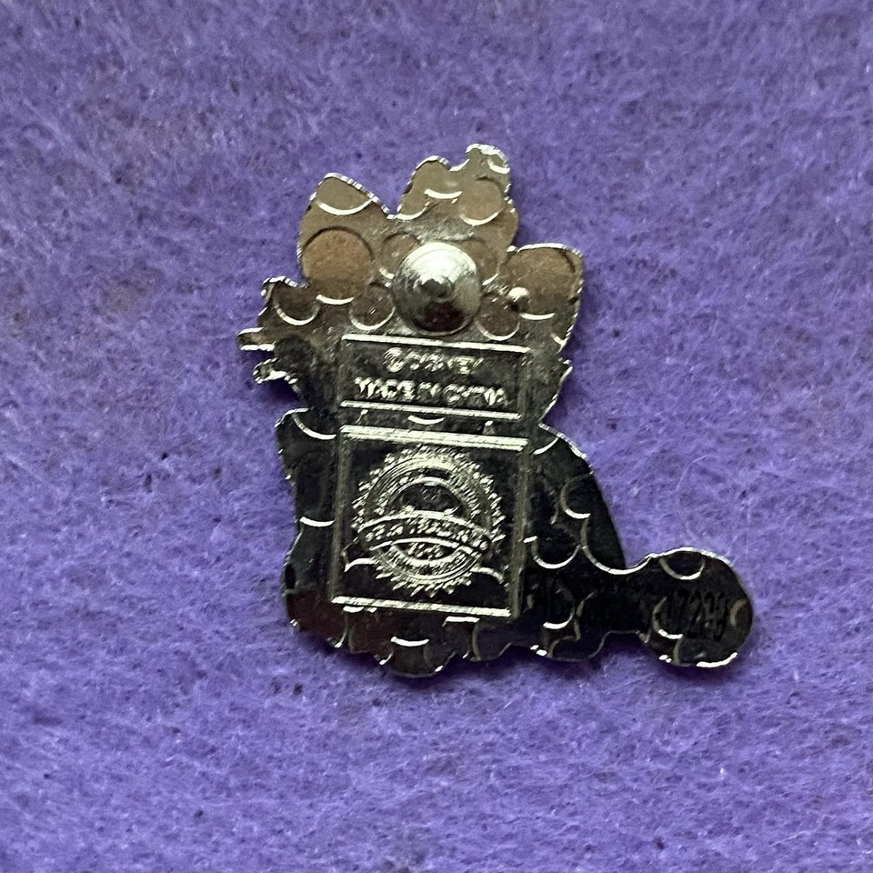 Disney Aristocats Marie Pink Bow Cat Pin from the Cats Booster Set | eBay