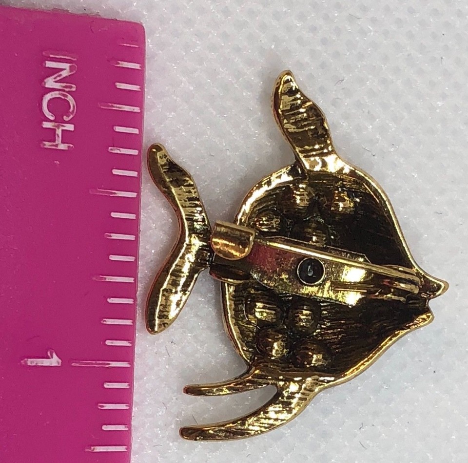Angel Fish brooch Green multi color rhinestones gold tone pin novelty ...