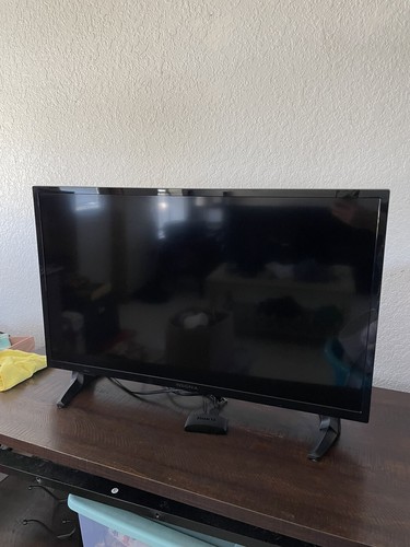 Insignia 32-inch Smart HD Fire TV - uhong