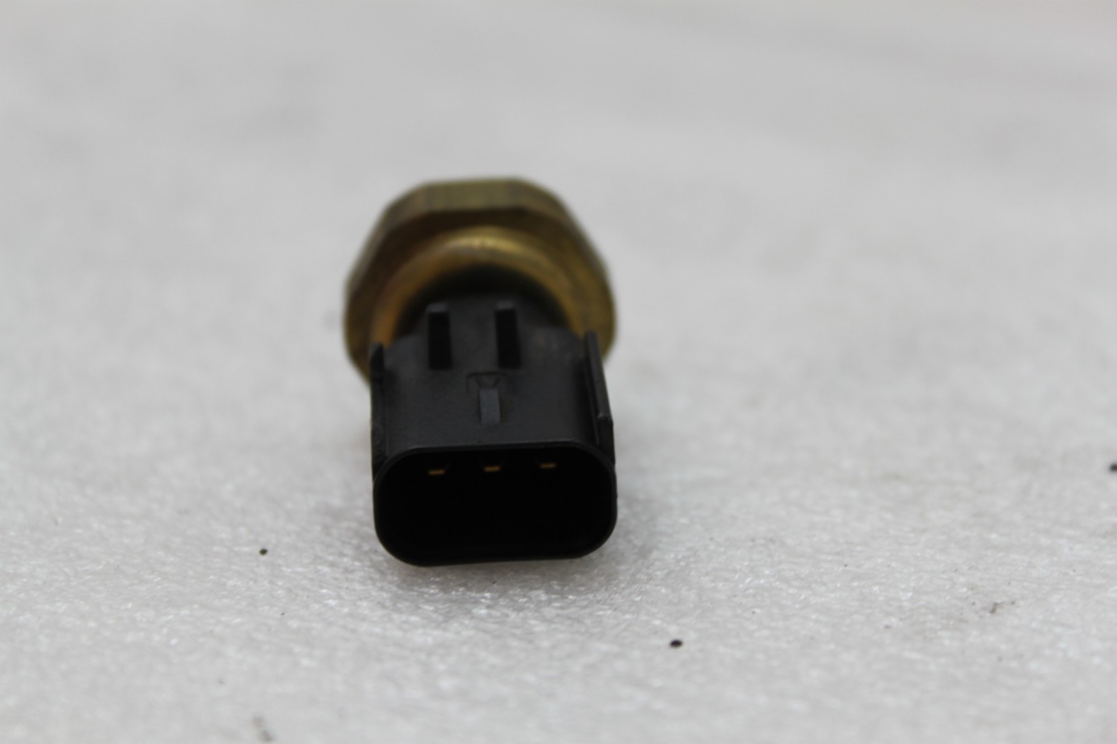 Chrysler Dodge Jeep Mopar Part 05149062AA Engine Oil Pressure Sensor E ...