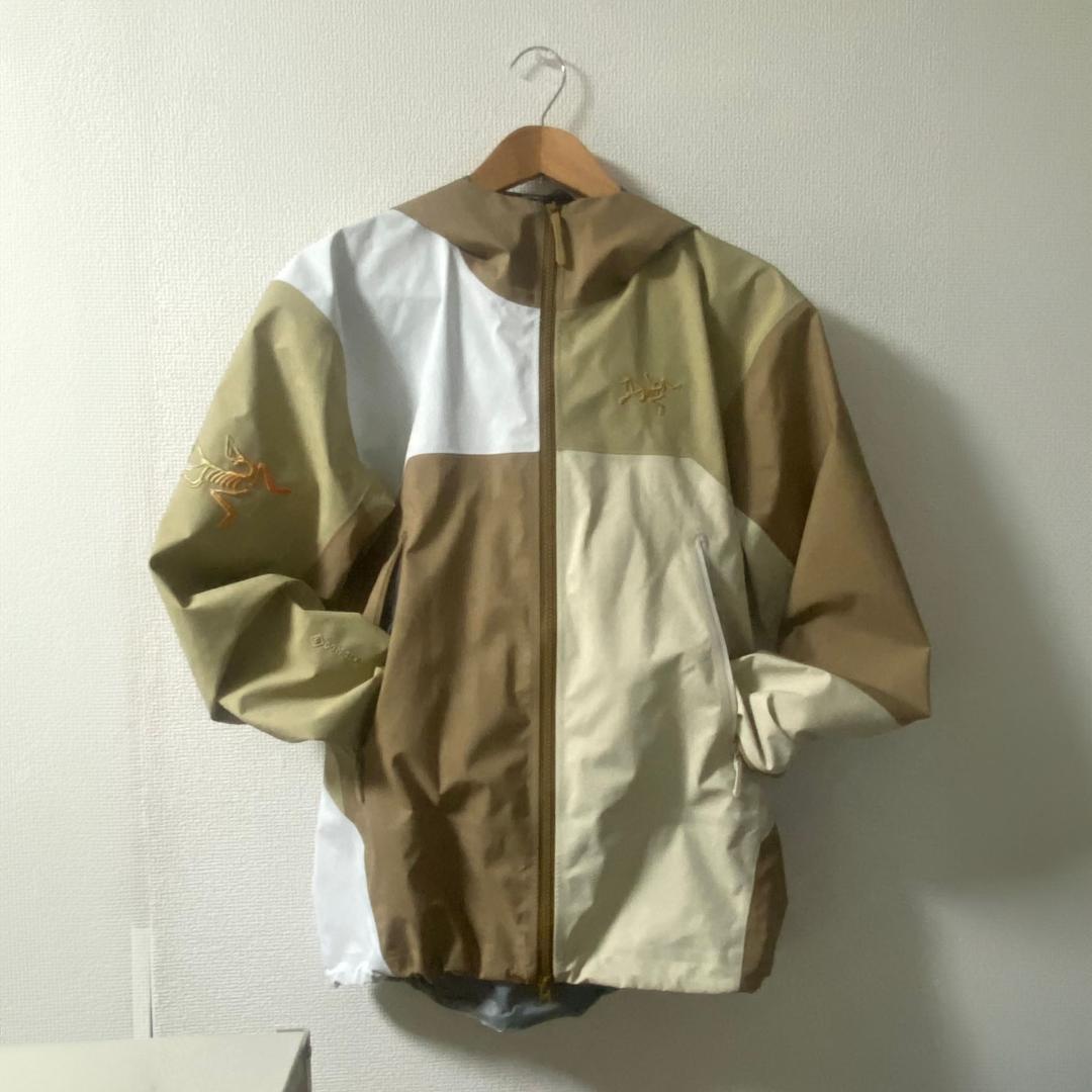 Arc'Teryx Beams Custom Beta Jacket S Size - Gem