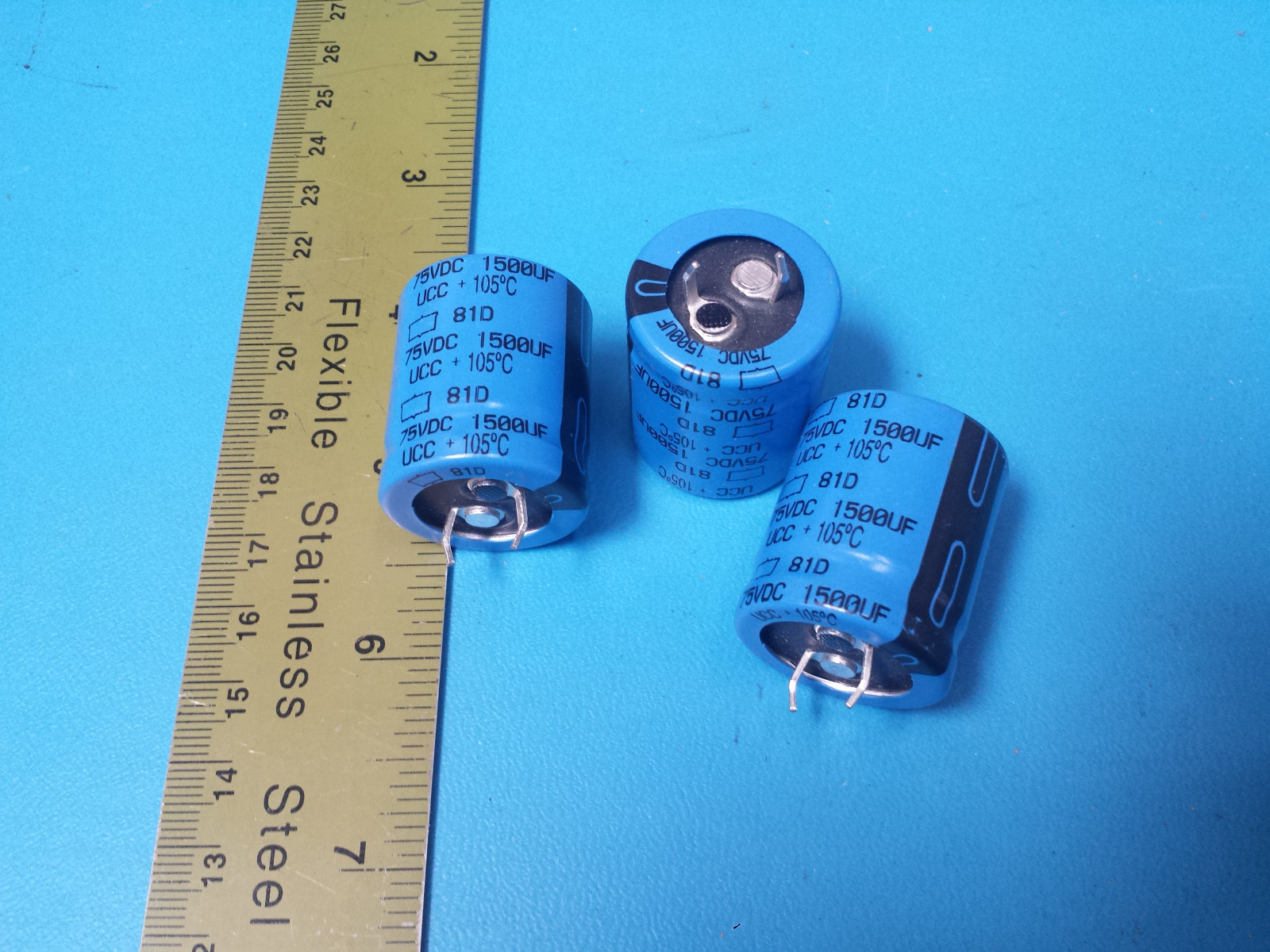(4Pcs) Aluminum Capacitors-Snap, 1500UF, 75V, United Chemi-con ...