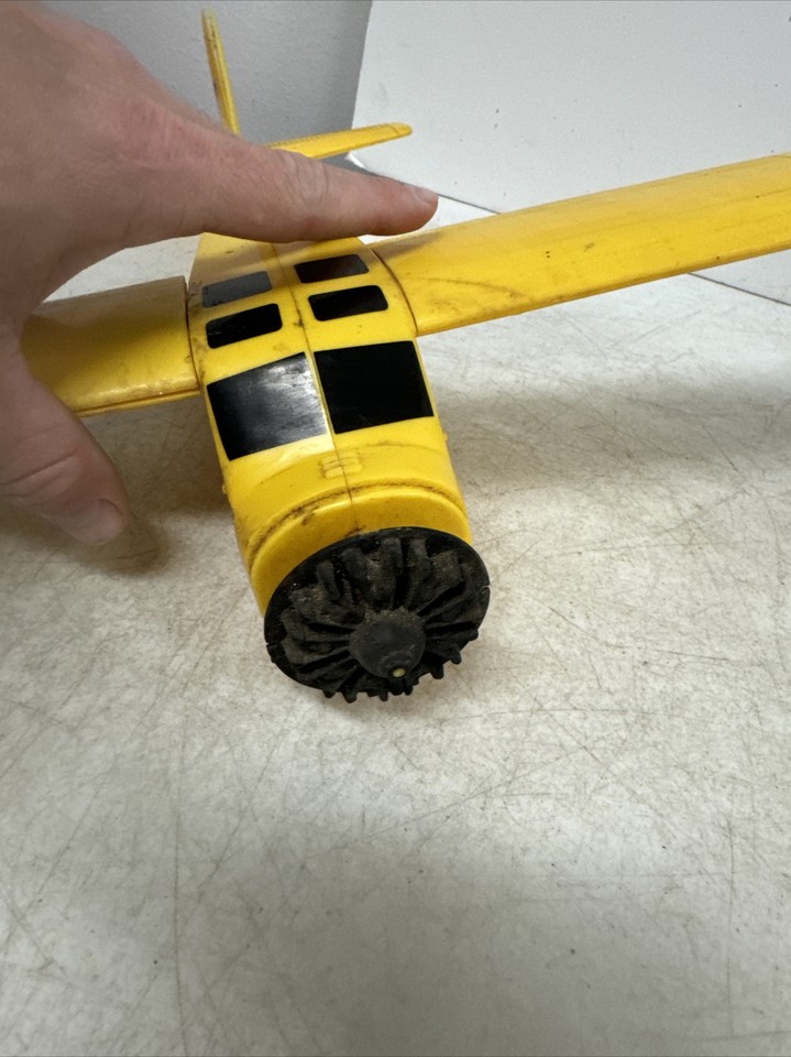 Canadian Mist DeHavilland Beaver Plane Model Scale with Decals For ...