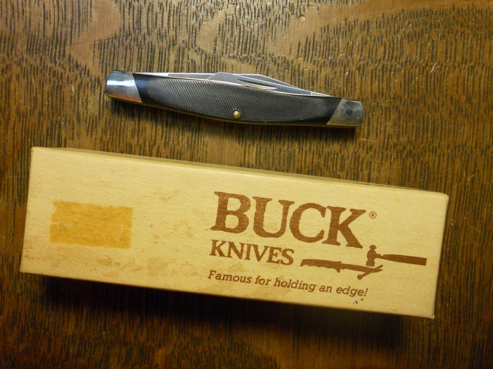 BUCK USA Model 305 Lancer 2 blade Knife perfect Black Composite New in ...