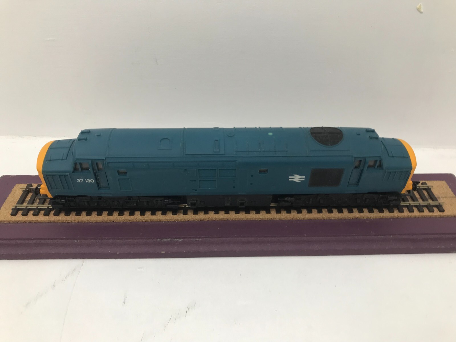 Hornby R751 Class 37 BR Blue, No.37 130 BH22, Twin worm motor, not ...