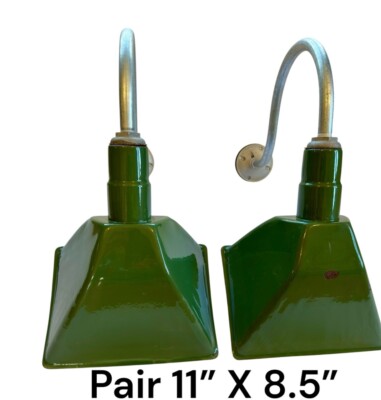 PAIR Ivanhoe 11x8 Gooseneck Green Porcelain Sign Lights Vintage Gas ...