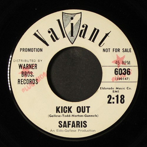 SAFARIS: kick out / lonely surf guitar VALIANT 7" Single 45 RPM | eBay
