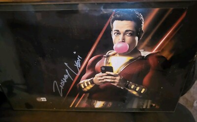 ZACHARY LEVI SIGNED 11X14 PHOTO DC COMICS "SHAZAM" BECKETT AUTHENTIC ...