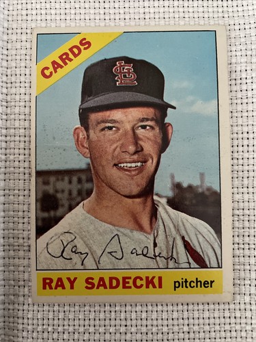 RAY SADECKI 1966 TOPPS AUTOGRAPHED SIGNED AUTO BASEBALL CARD 26 ...