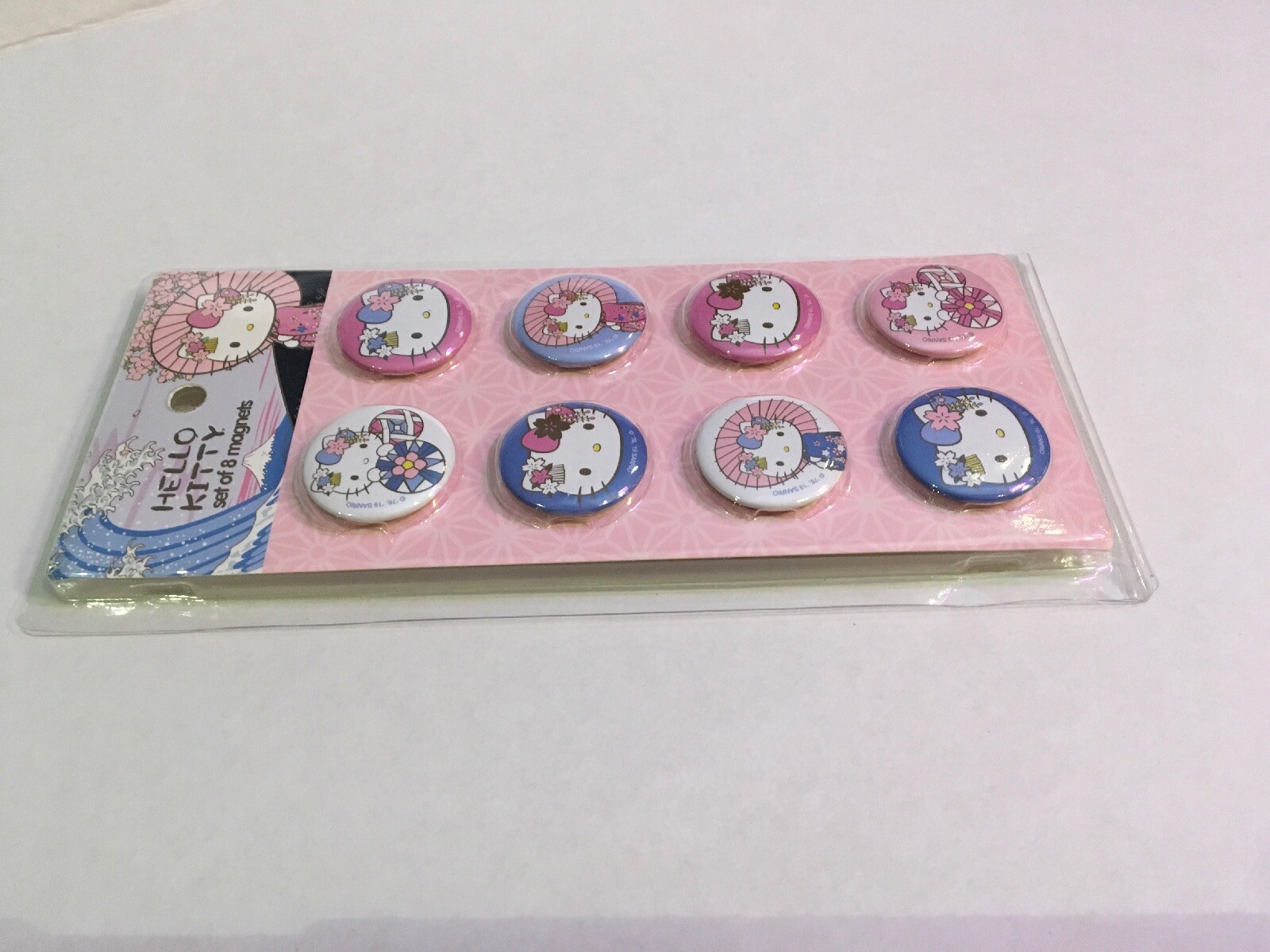 NEW Hello Kitty Set Of 8 Magnets $29.99 + Free Shipping | eBay