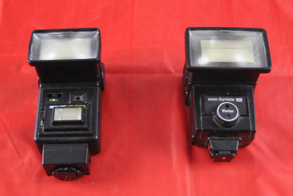 Lot of 2 Camera Flashes Promatic FTD 4000 & Vivitar Zoom Thyristor 265 ...