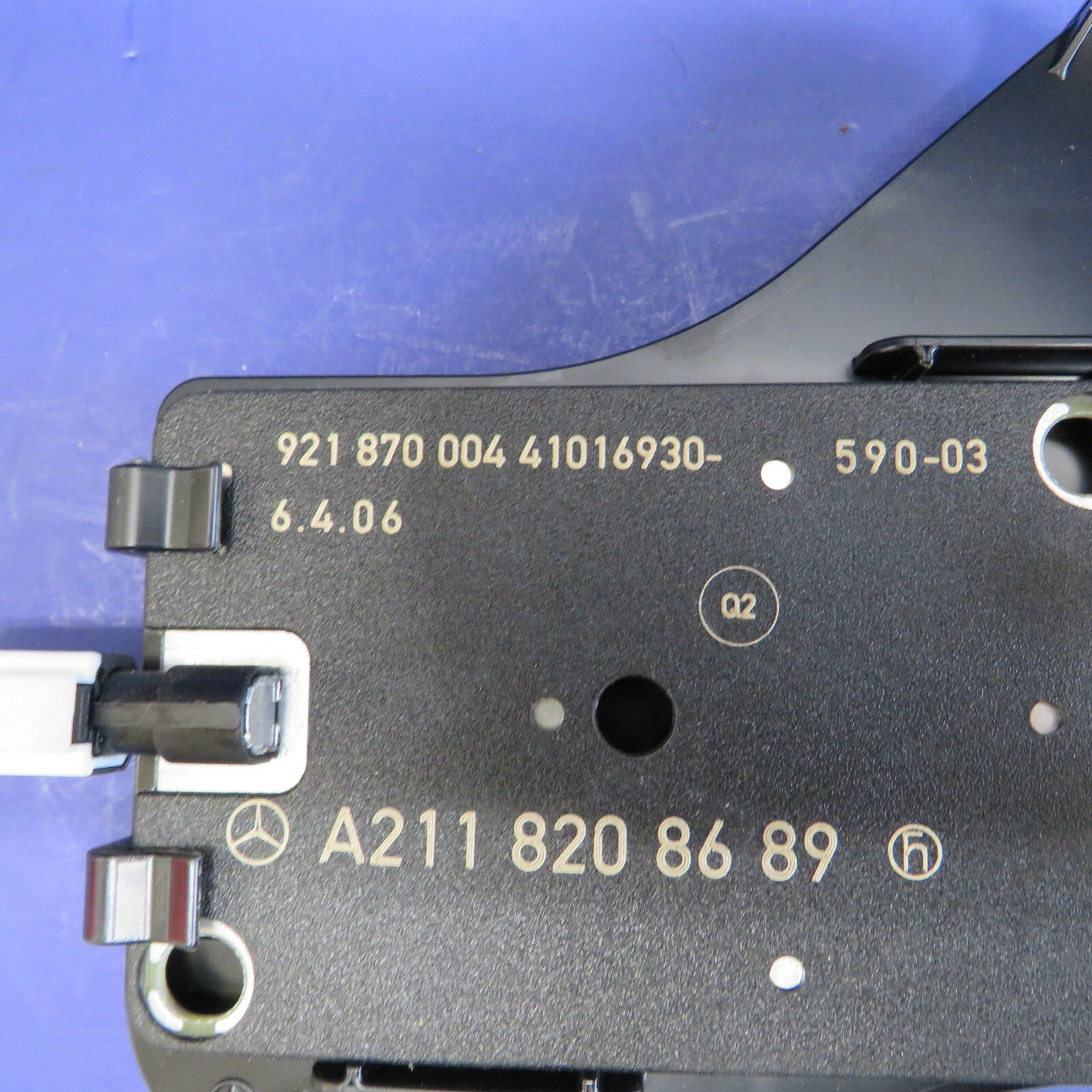 03-06 MERCEDES W211 E320 ANTENNA AMPLIFIER AMP MODULE OEM A 211 820 86 ...