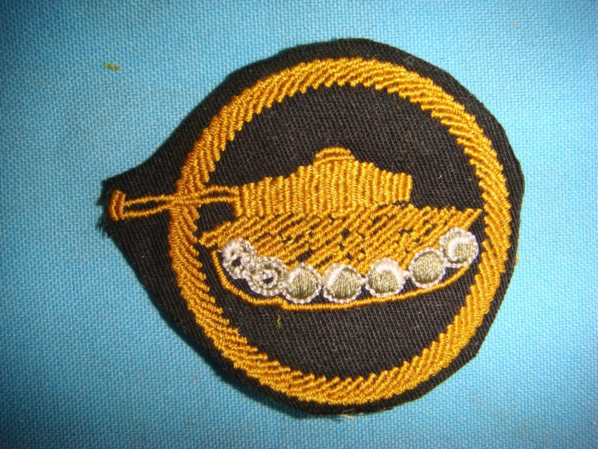 Vietnamese Combat Armor Badge NY Guard Soldier Designs Korea, Vietnam