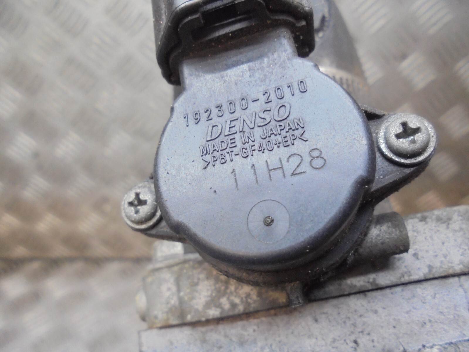 TOYOTA RAV4 COROLLA AVENSIS D4D 2.2 INLET MANIFOLD WITH THROTTLE ...