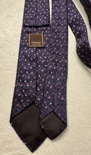 Coach Tie Necktie Signature Letter C Logo Navy Blue Red NWOT Silk 3 1/8 ...