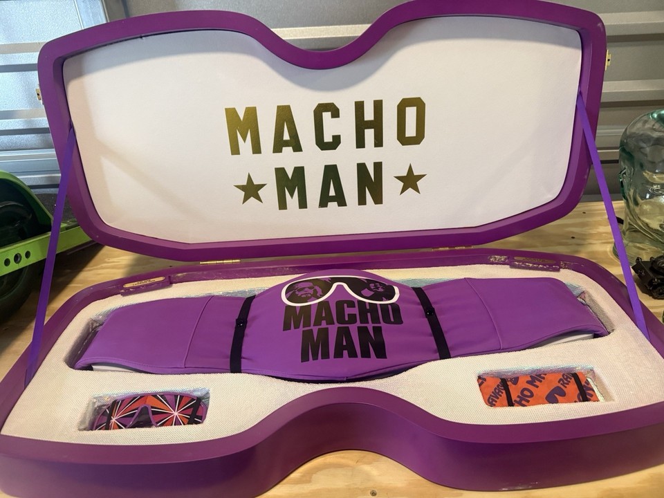 RARE 2020 WWE WWF MACHO MAN RANDY SAVAGE SPECIAL CASE LEGACY ...
