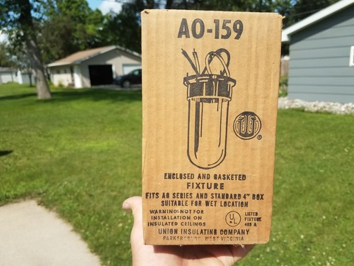 NOS Union Insulation Co. AO-159 Enclosed Light Fixture Suitable Outside ...