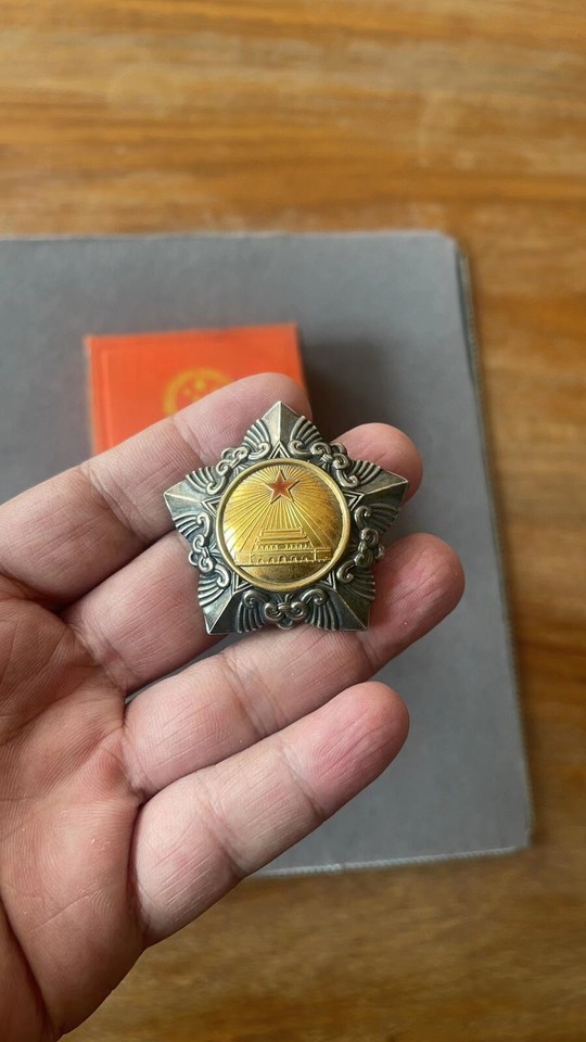 Liberation Medal of the People's Republic of China, Level 3 | eBay