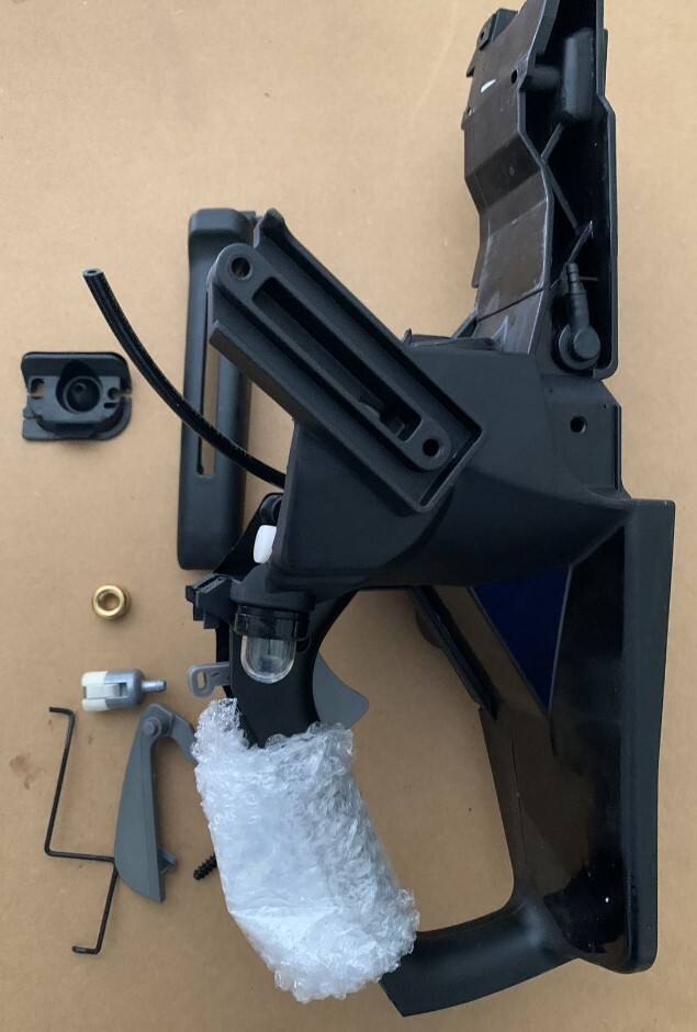 Craftsman S145 CMXGSAMNN4214 42cc Chain Saw Trigger Handle & Fuel Tank ...