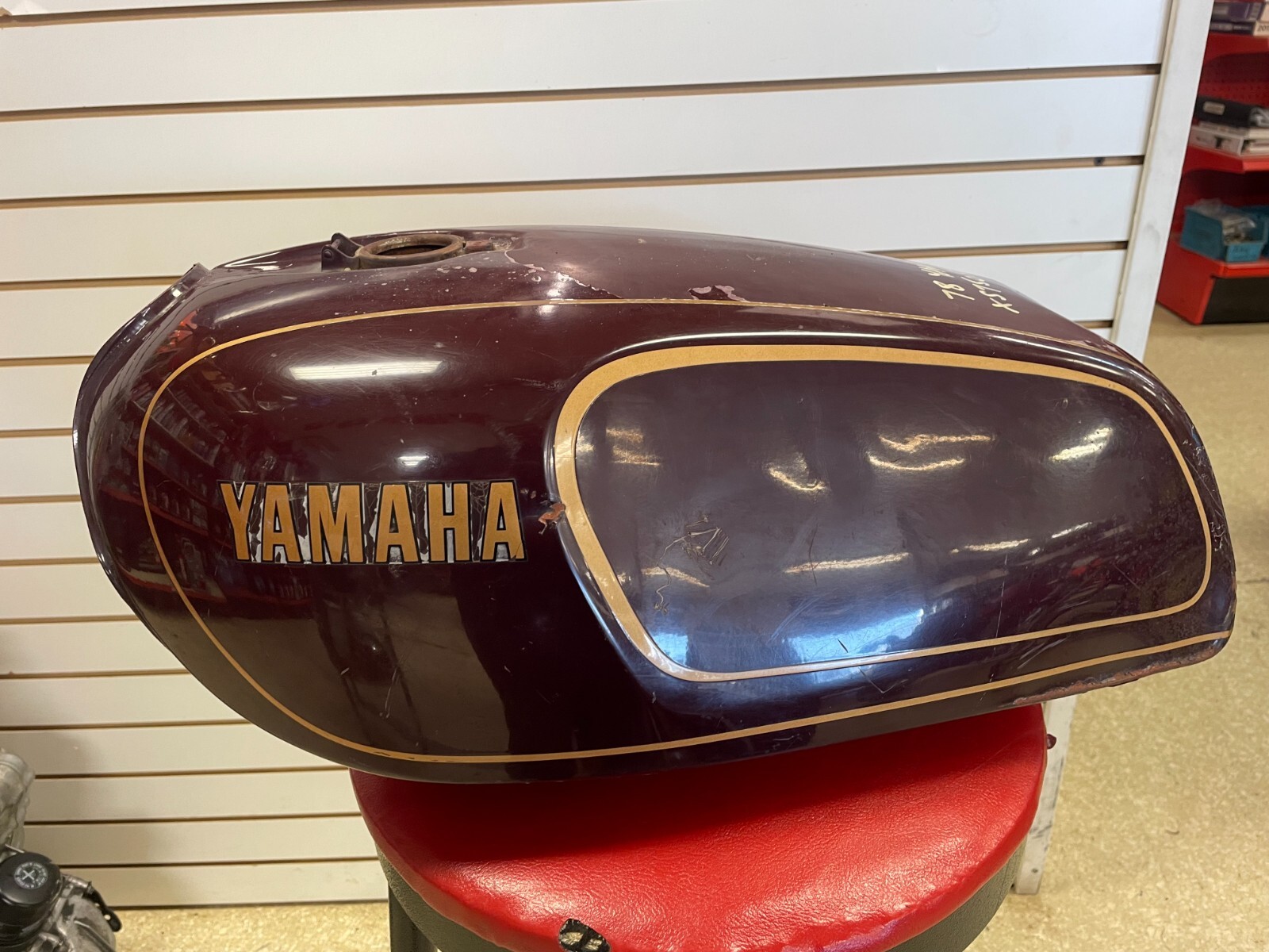USED 1978 YAMAHA XS750 E GAS TANK/FUEL TANK, NO CAP, SCRATCHES, RUST ...