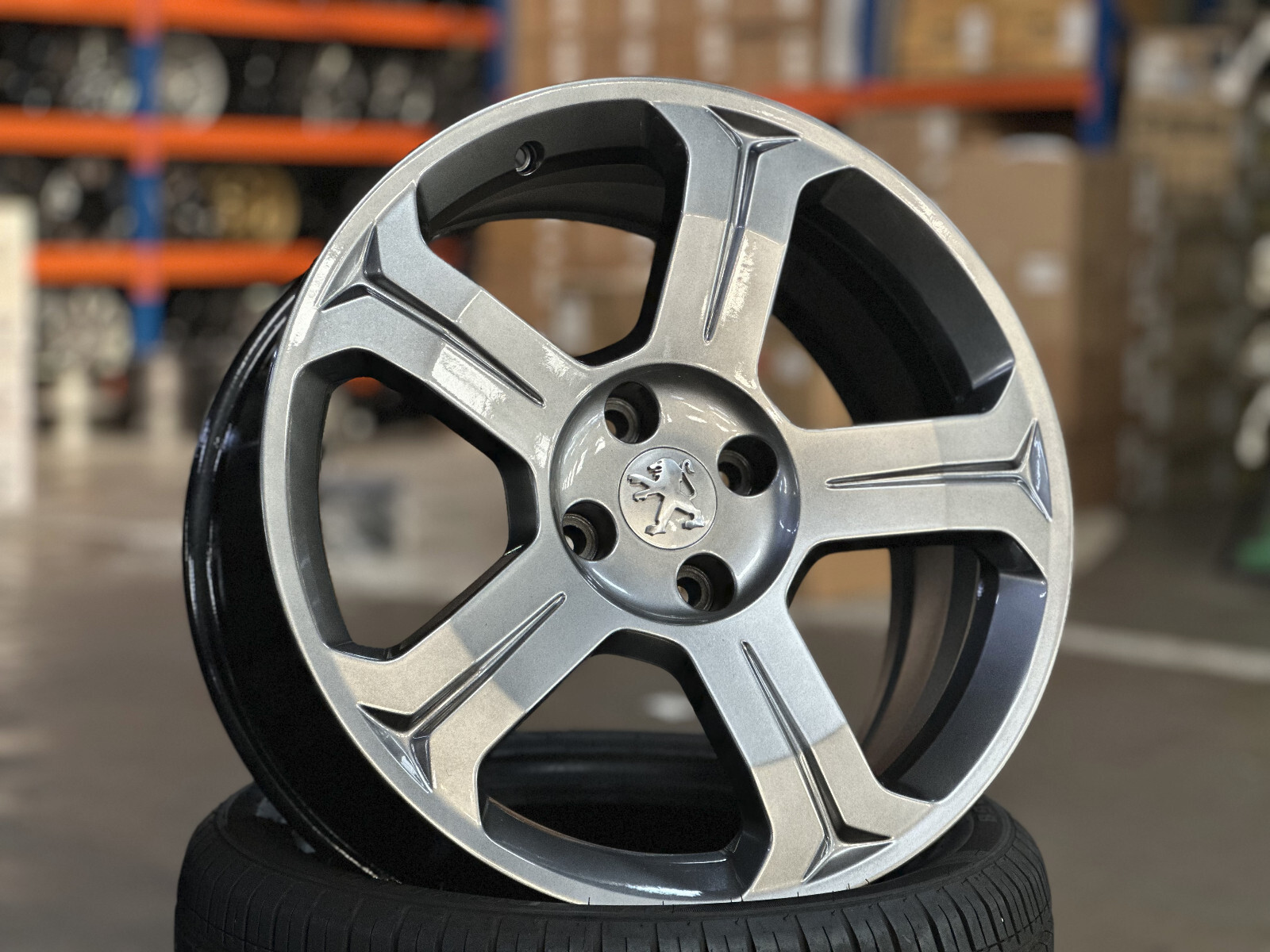 Genuine Used 18x8J Peugeot 308 (4 Wheel) 4x108 fit 3008 408 2008 5008 ...