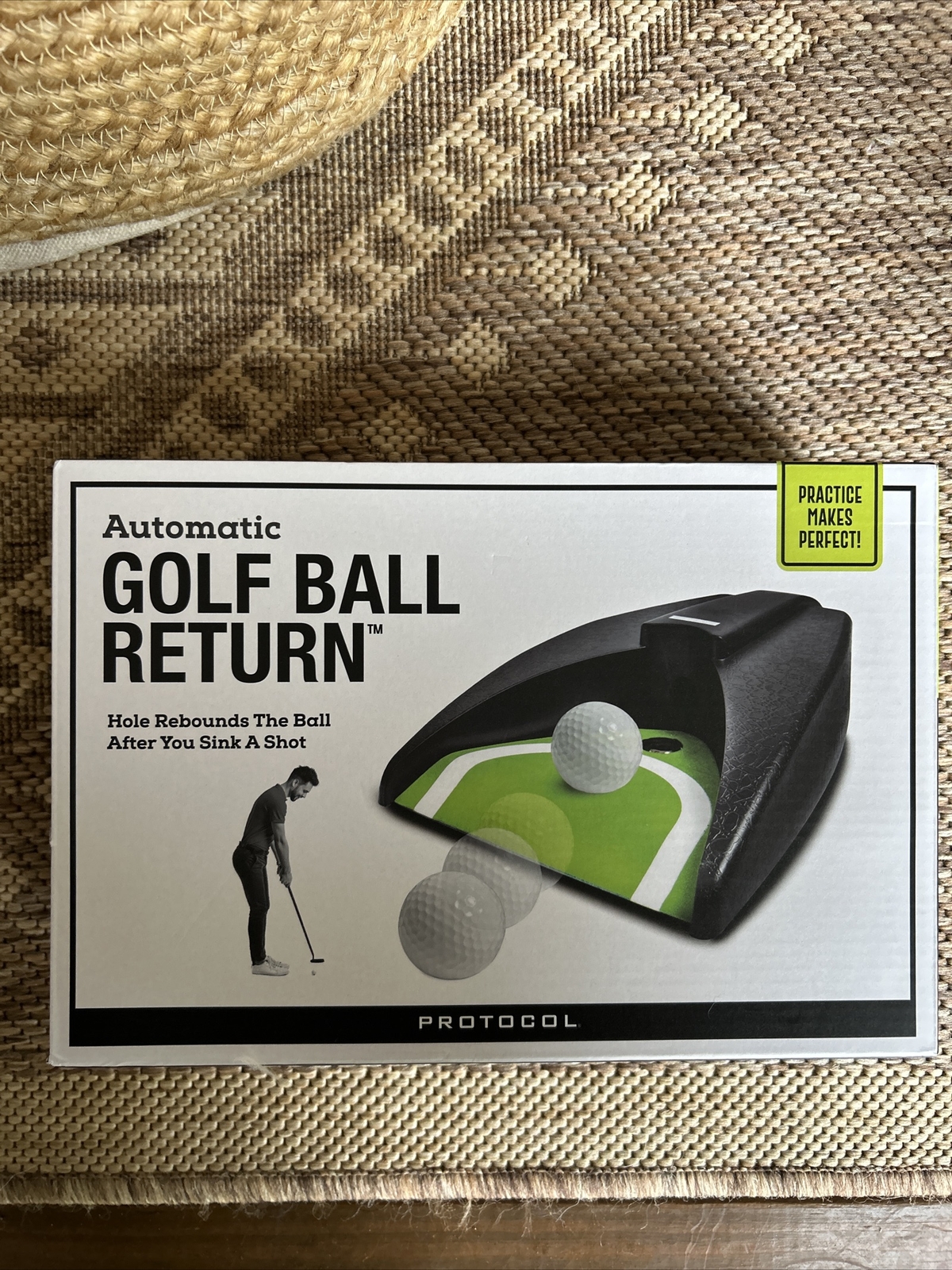 PROTOCOL Rebounding Putting Golf Set Automatic Ball Return USA E4 for ...