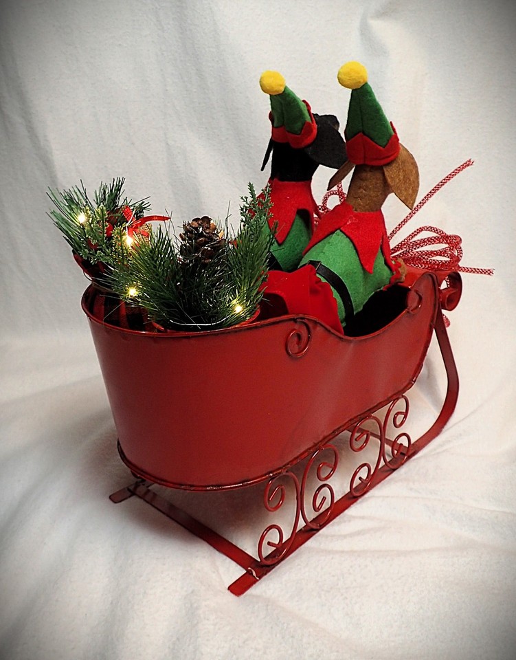 Felt Dachshund Pair Sculpture Santa Paws' Elves Red Sleigh Centerpiece ...