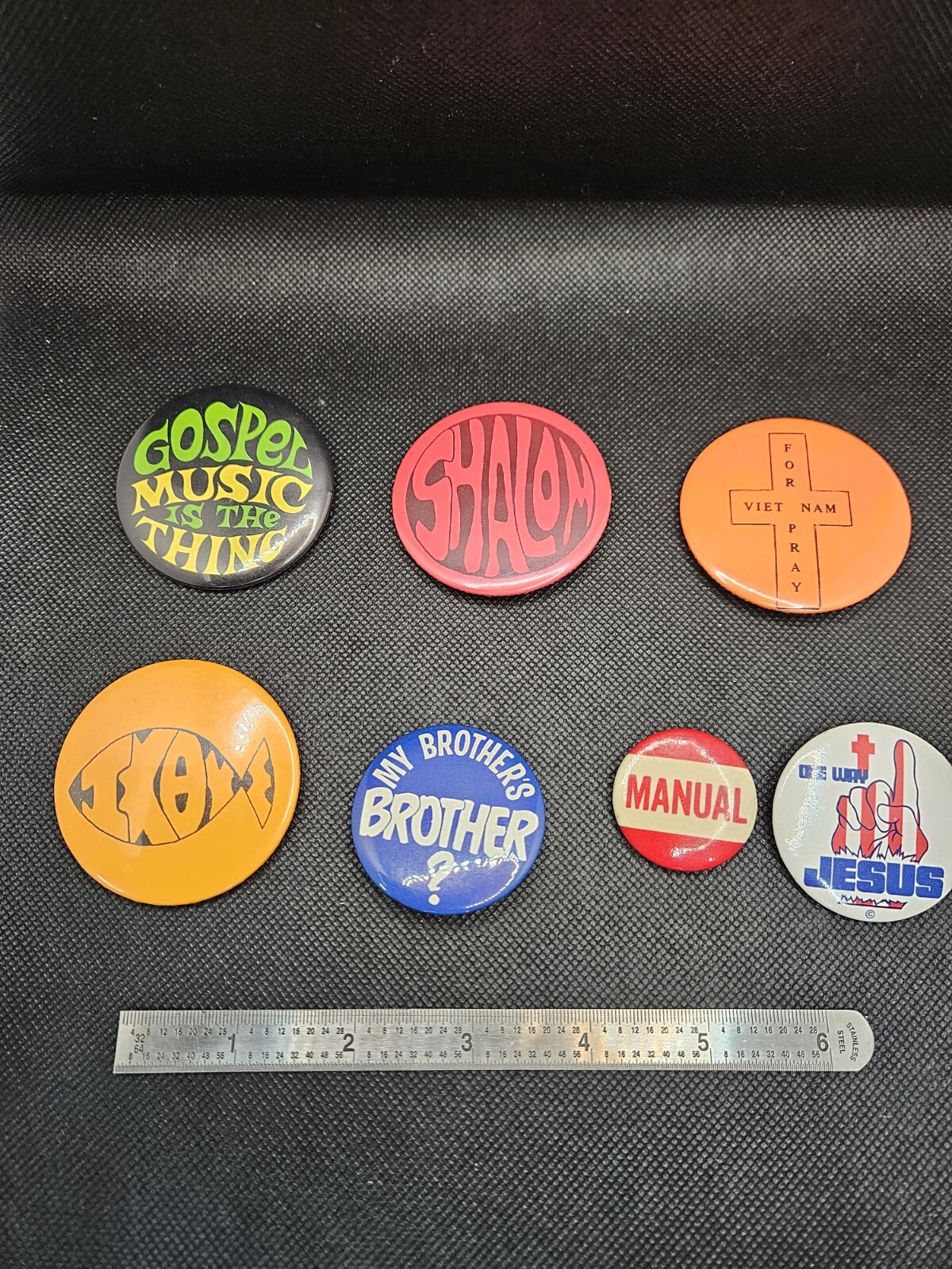 1960s buttons lot Of 7 | eBay