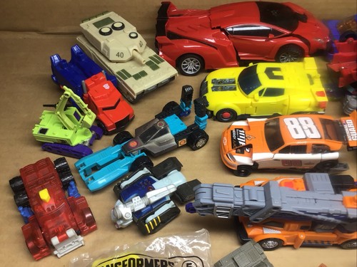 29 Transformers Autobot Ultra Magnus Cab Truck Semi Figure Tank ...