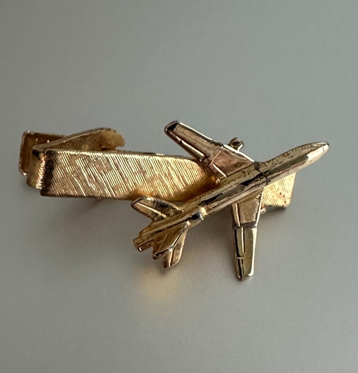Vintage AVIATION PILOT GOLD-TONE AIRPLANE TIE BAR CLI… - Gem