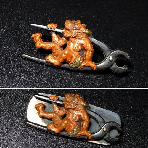 Tsuba Excellent metalwork metal fittings tongue cutting demon scissors ...