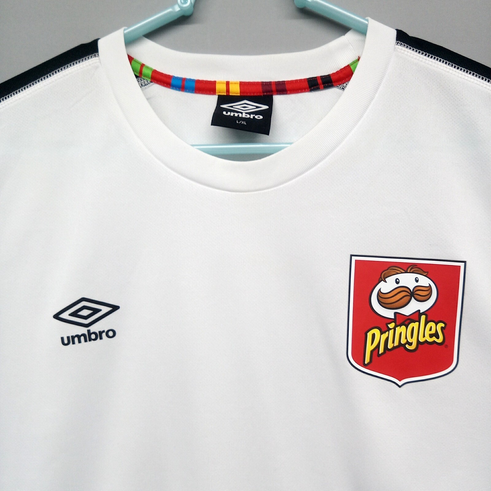 UMBRO Pringles T-Shirt White Large, pit to pit 22" | eBay