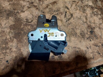 VOLKSWAGEN VW JETTA 2006 DOOR/BOOT/GATE LOCK TAILGATE 4F5827505 06-11 ...