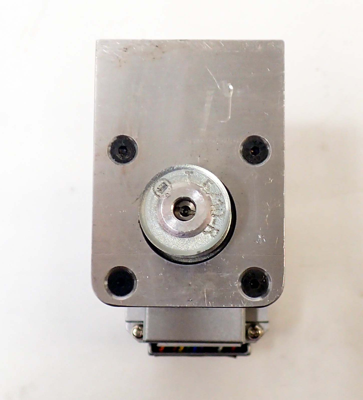 COOL MUSCLE CM1-C-17L30C AC SERVO MOTOR w/ INTEGRATED DRIVER & CONTROL ...