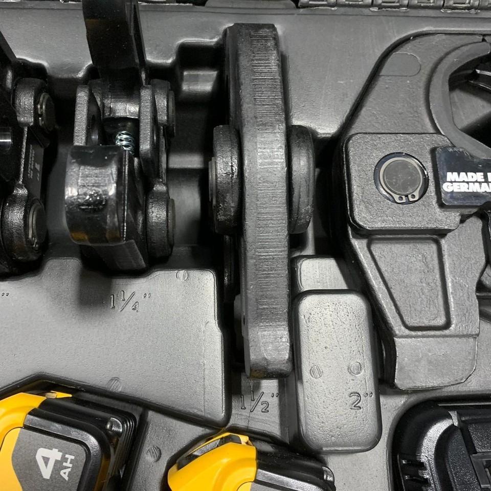 DEWALT DCE200 20V MAX Cordless Press Tool Kit with Jaws, No Box* | eBay