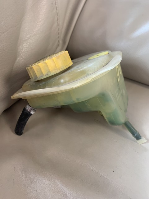 98-03 Volkswagen PASSAT Fits AUDI Brake Fluid Reservoir OEM 4B0611301E ...