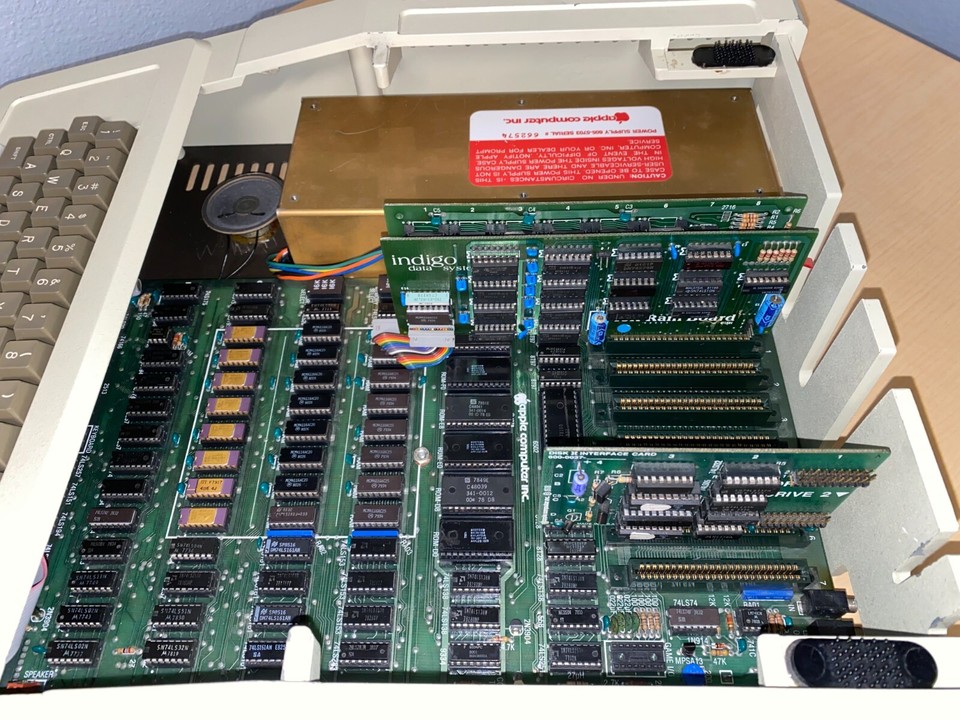 Rare 1978 Low Serial Number Apple II Computer in Box & 5.25" Floppy ...