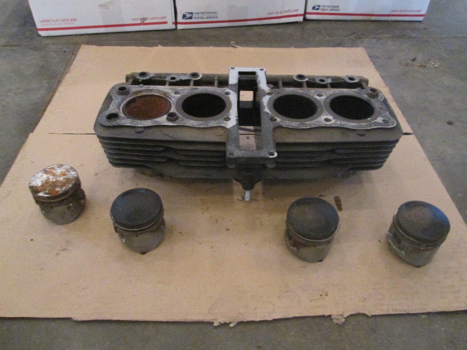 1982 Yamaha Maxim XJ550 XJ 550 cylinders pistons jug cylinder engine ...